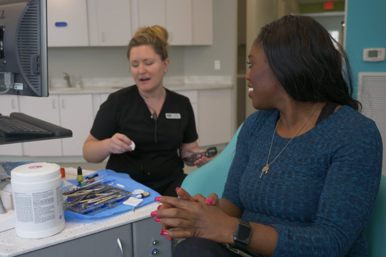 Permanent vs. Removable Retainers | Caledonia Orthodontist | Dr. Swan